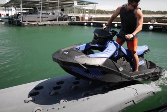 EAGLE PORT - Dock Industries