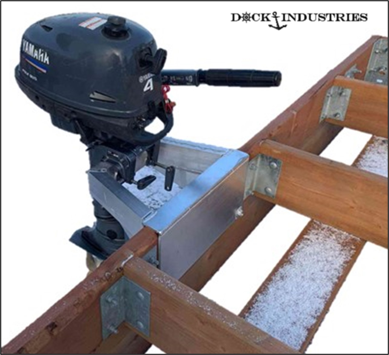 Support à moteur hors-bord décalé en aluminium - Dock Industries